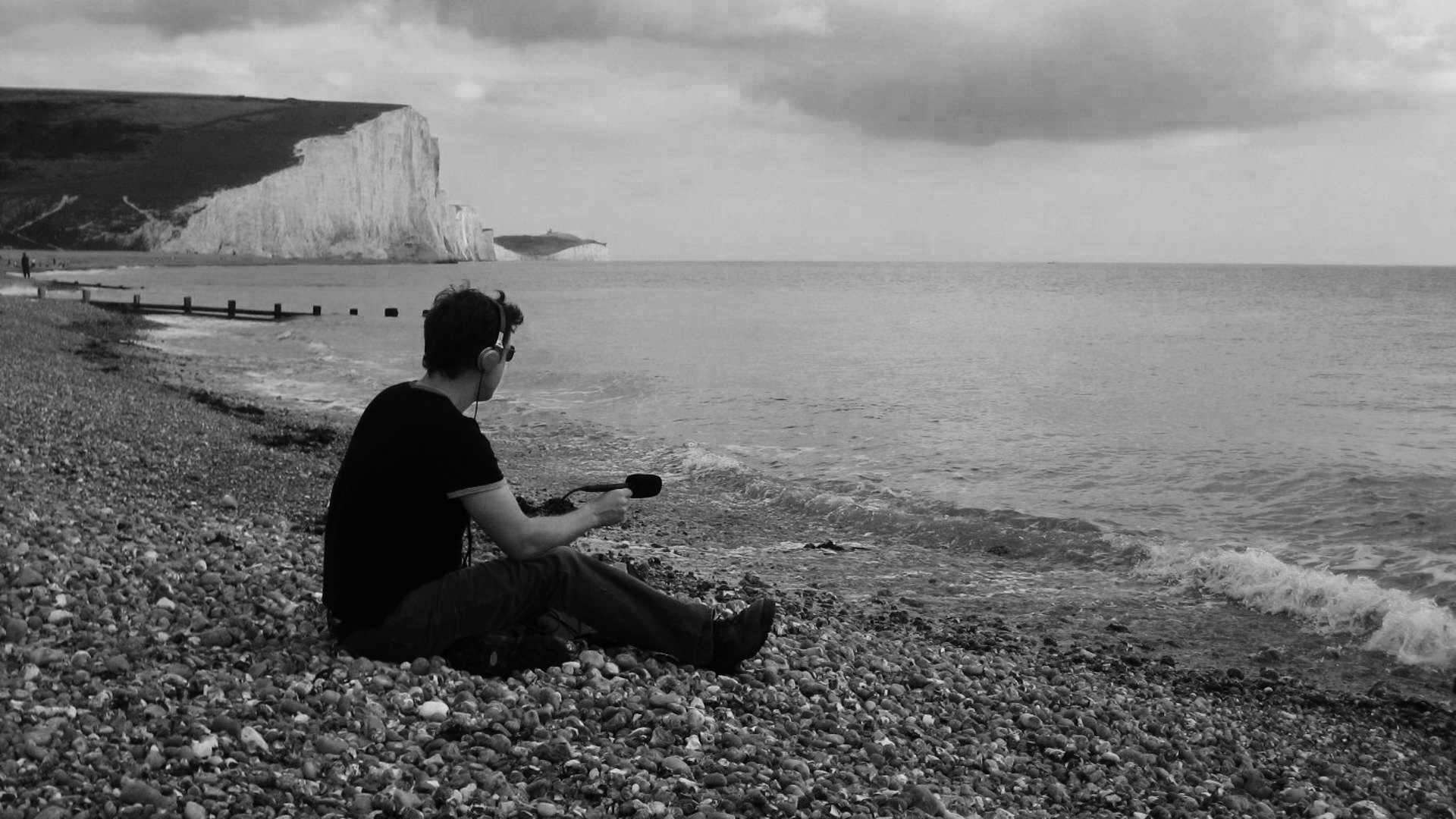 BIOGRAPHY – David Pickvance